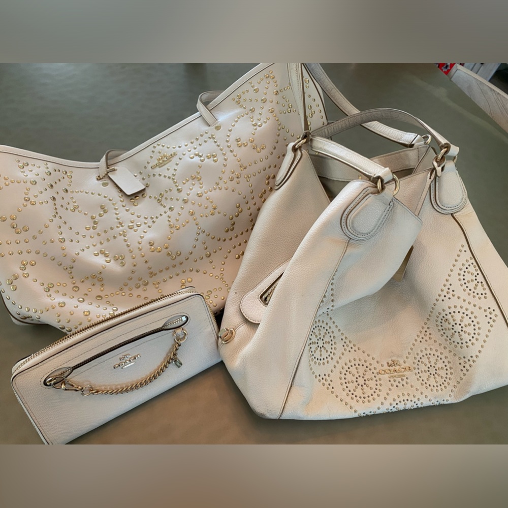 Coach Western Rivet Set ! - Gem